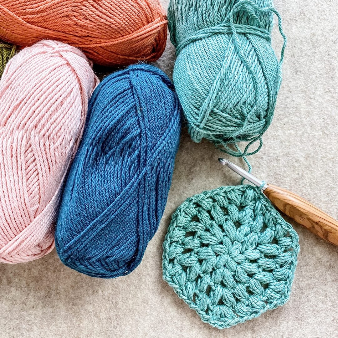 Hexi Puff Coasters, free crochet puff stitch trivet pattern - TL Yarn ...