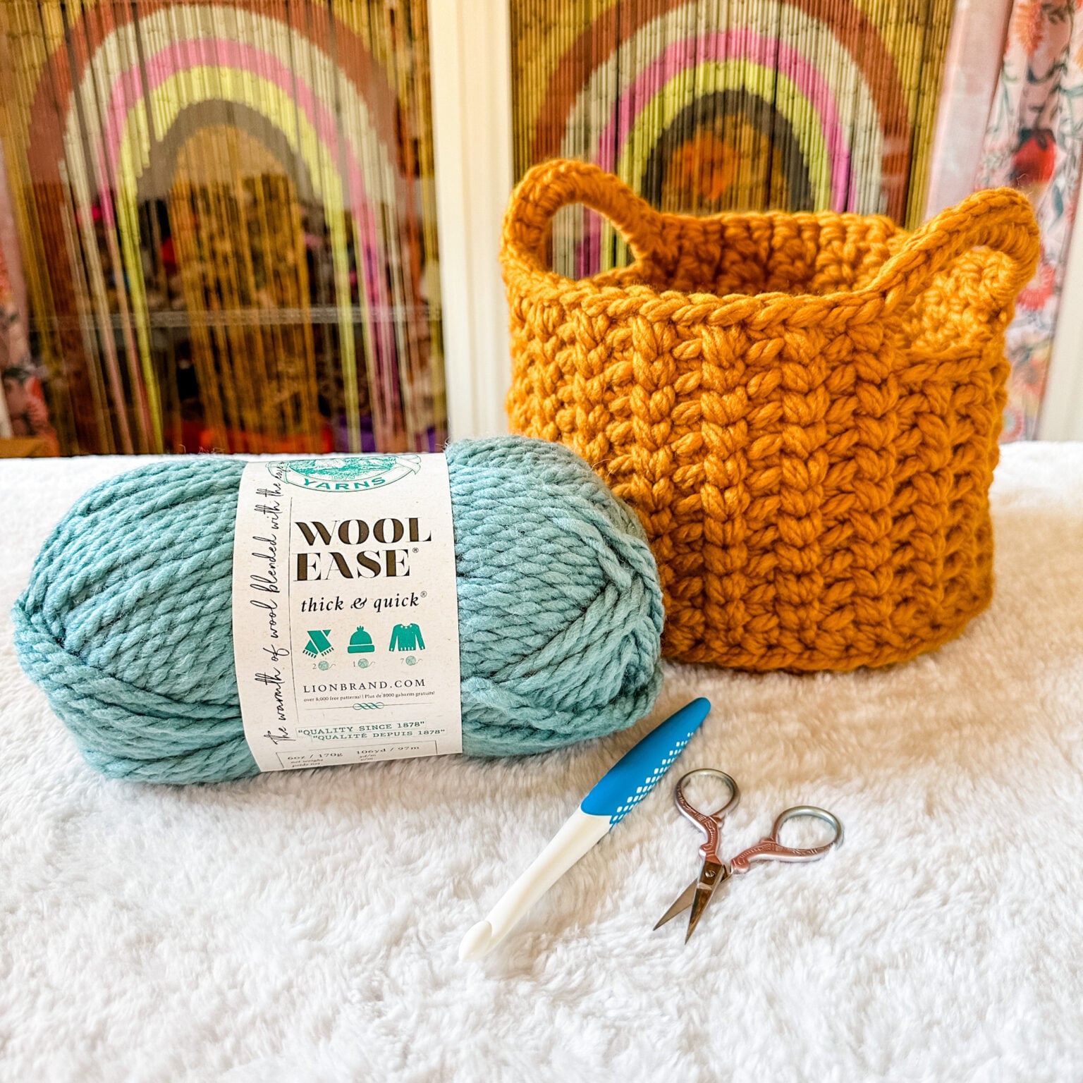 Beginner Chunky Round Crochet Basket Pattern - TL Yarn Crafts